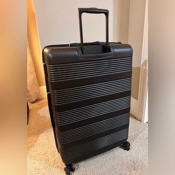 Calpak | Bags | Last Chancecalpak 28 Spinner Suitcase Hardside ...